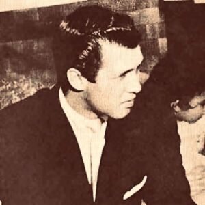 Valiant Thor: The Mysterious Alien Enigma - Apzomedia